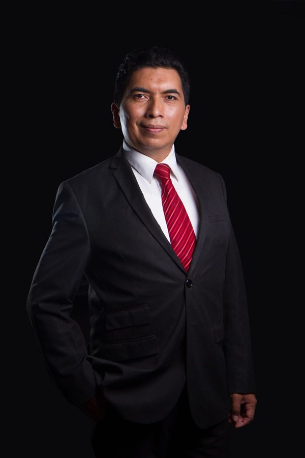 Descarga gratis de partituras para coro del Cantante de Ópera y ...